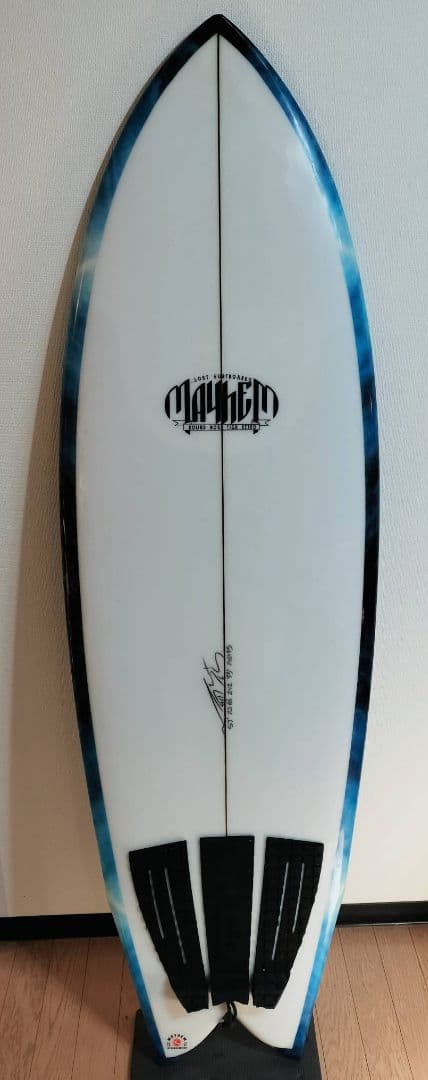 LOST RNF-RETRO REVAMP 5’7” 33.05L