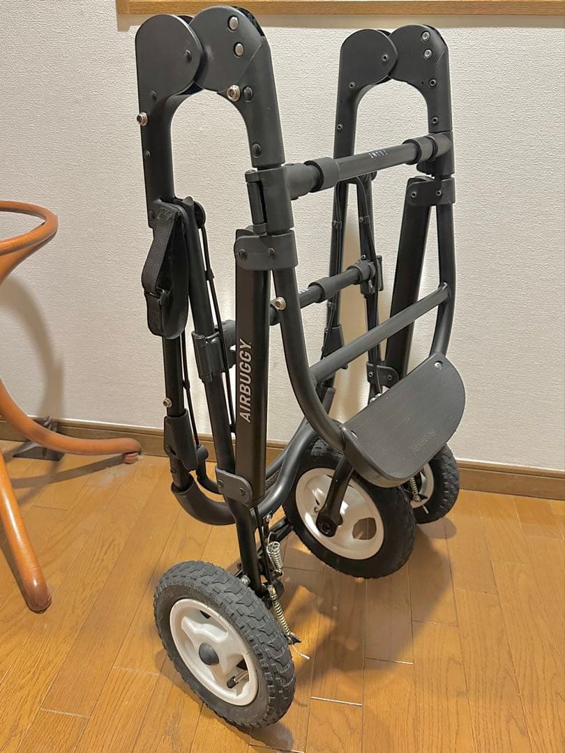 AIRBUGGY for PET DOME3 新型ブラックフレーム ホイール付き