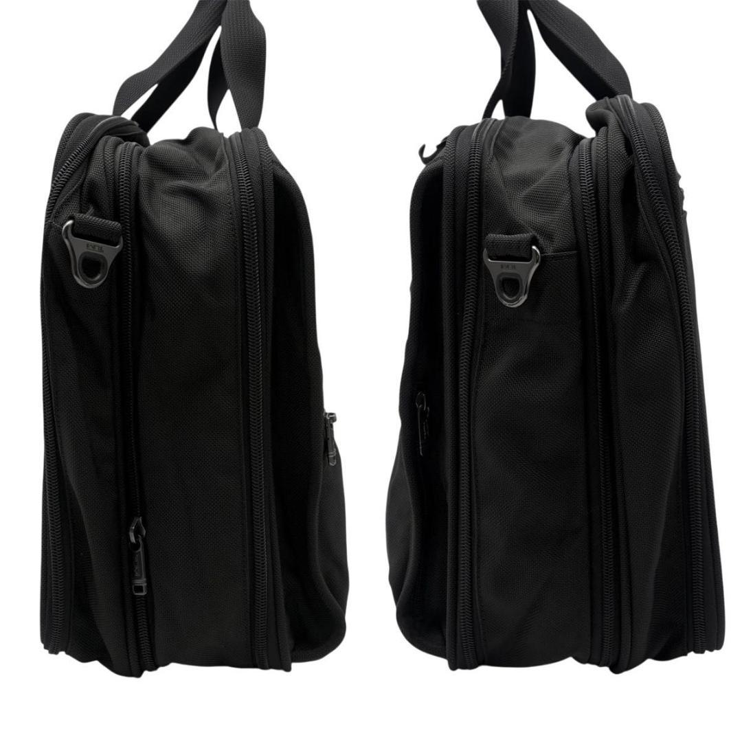 TUMI ガーメントバッグ ビジネスバッグ 2way 拡張　ナイロン　ブラック