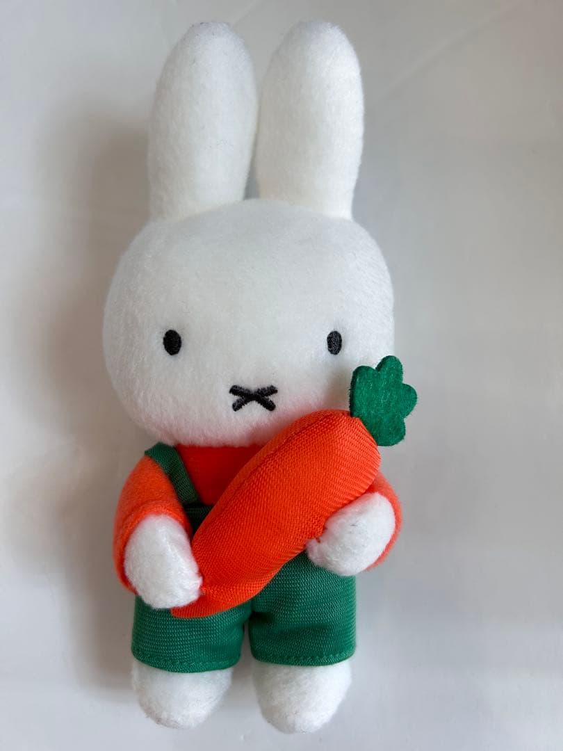 ミッフィー miffy にんじん 人参 マスコット ちょっこりさん 値段交渉可