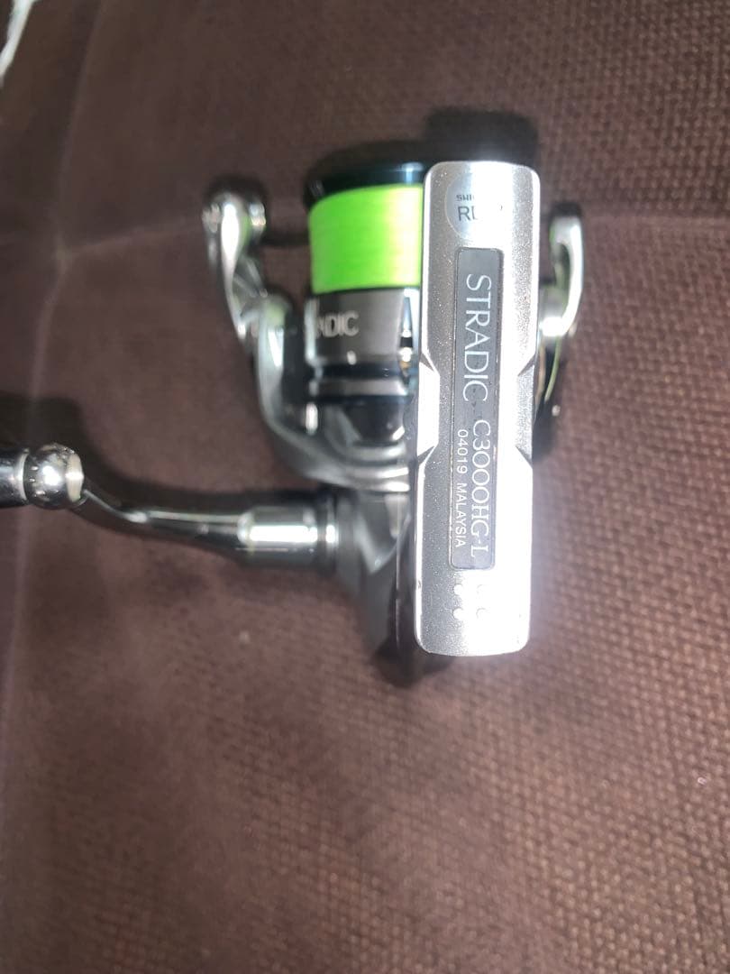 SHIMANO STRADIC C3000HG スピニングリール