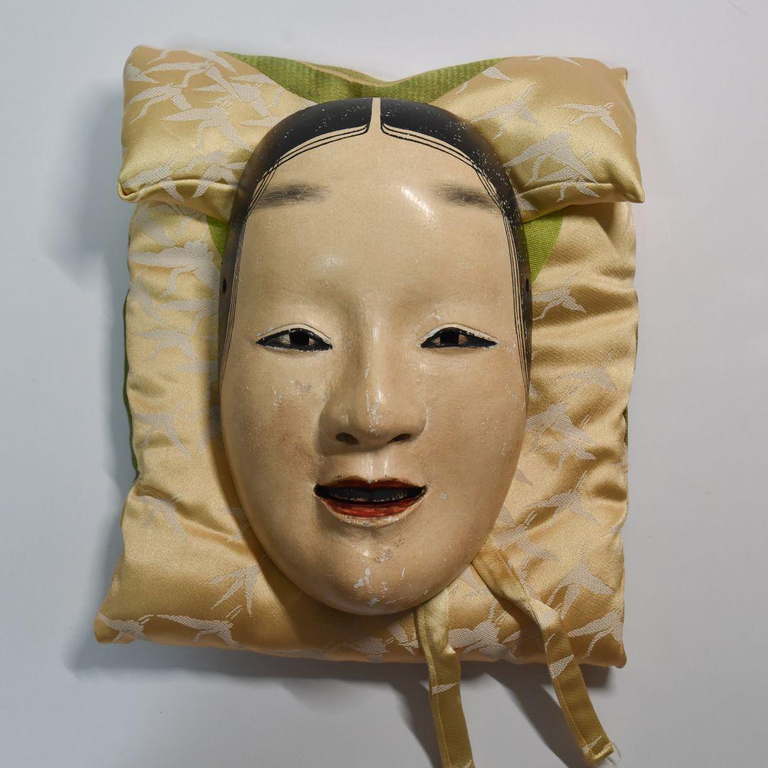 能面 小面 人間国宝長沢氏春作 能面袋付き 美品 希少(G11)