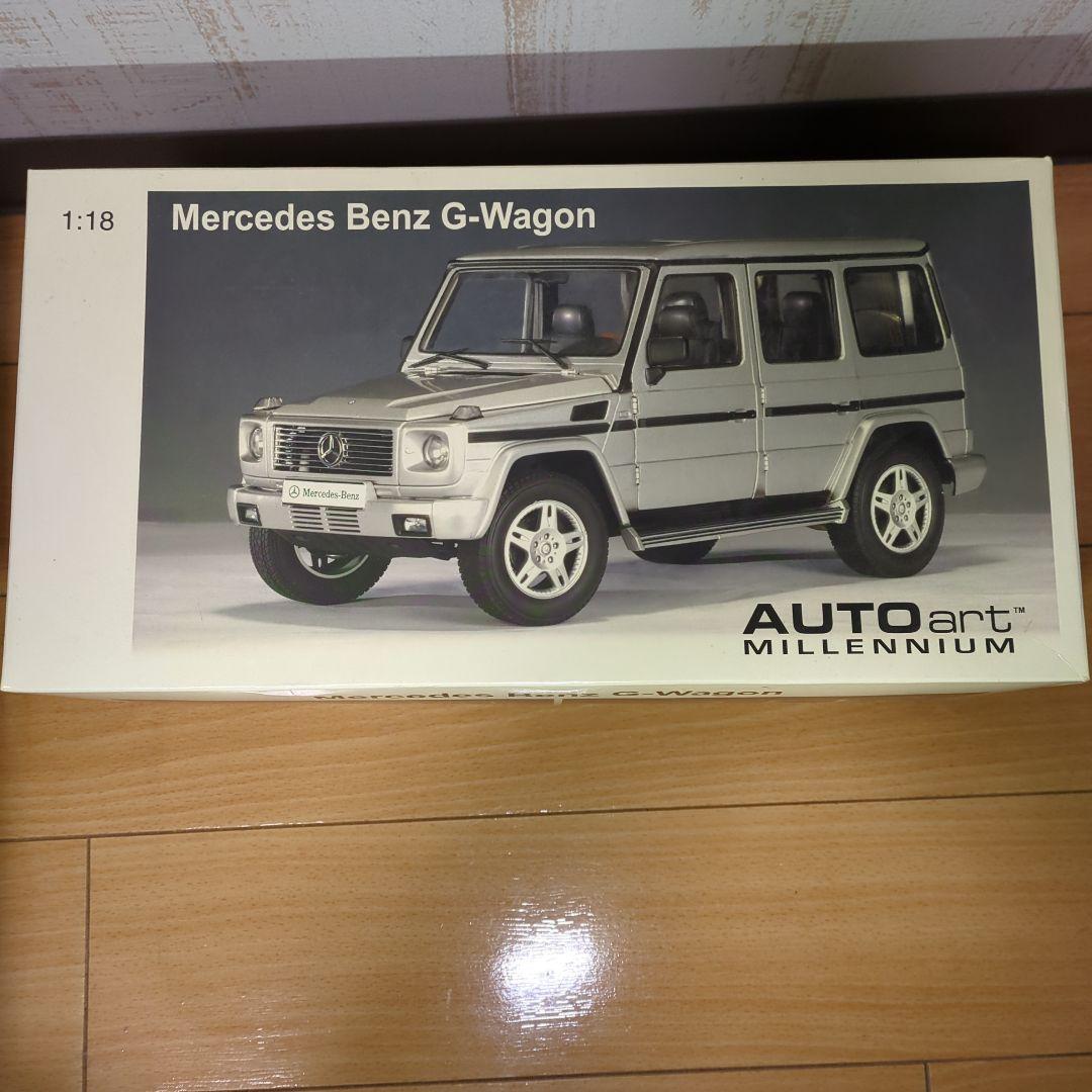ミニカー AUTOart 1:18 Mercedes Benz G-Wagon