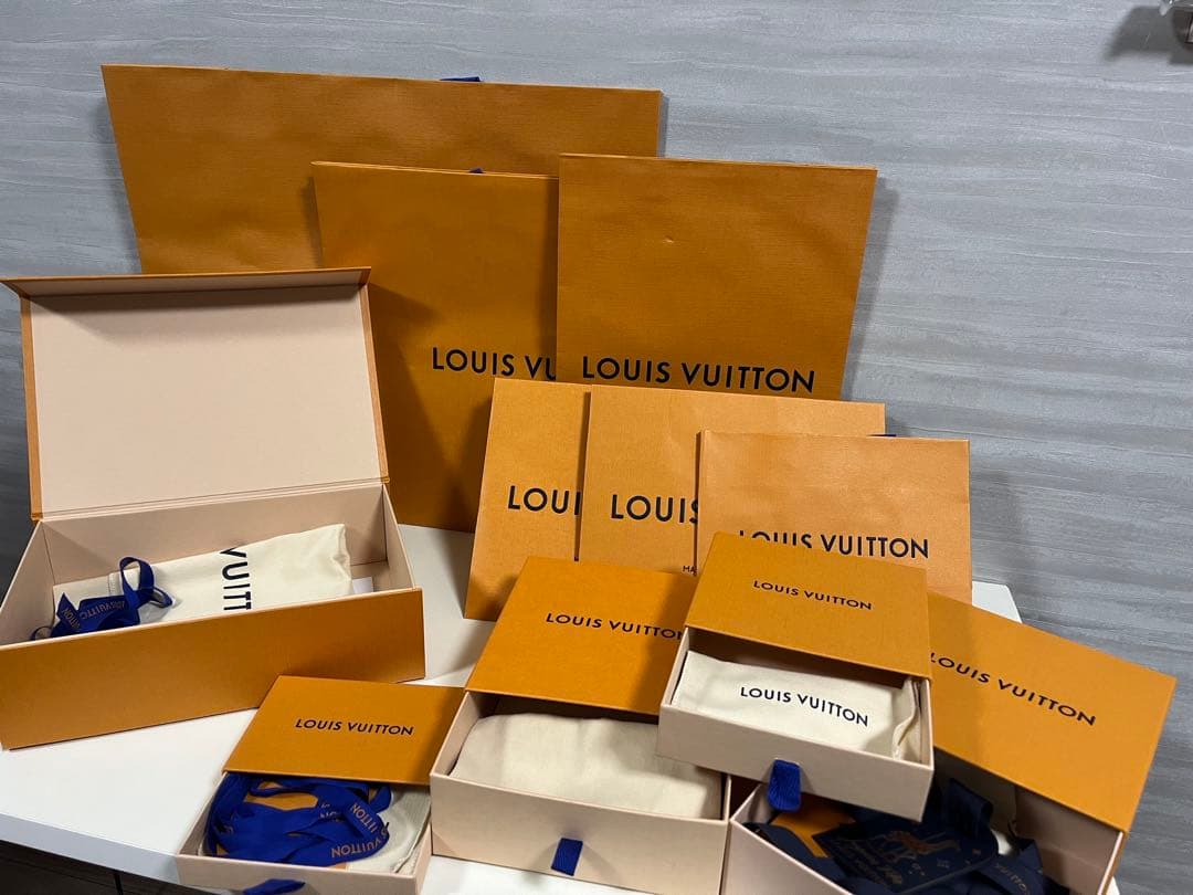 LOUIS VUITTON 包装セット 8点