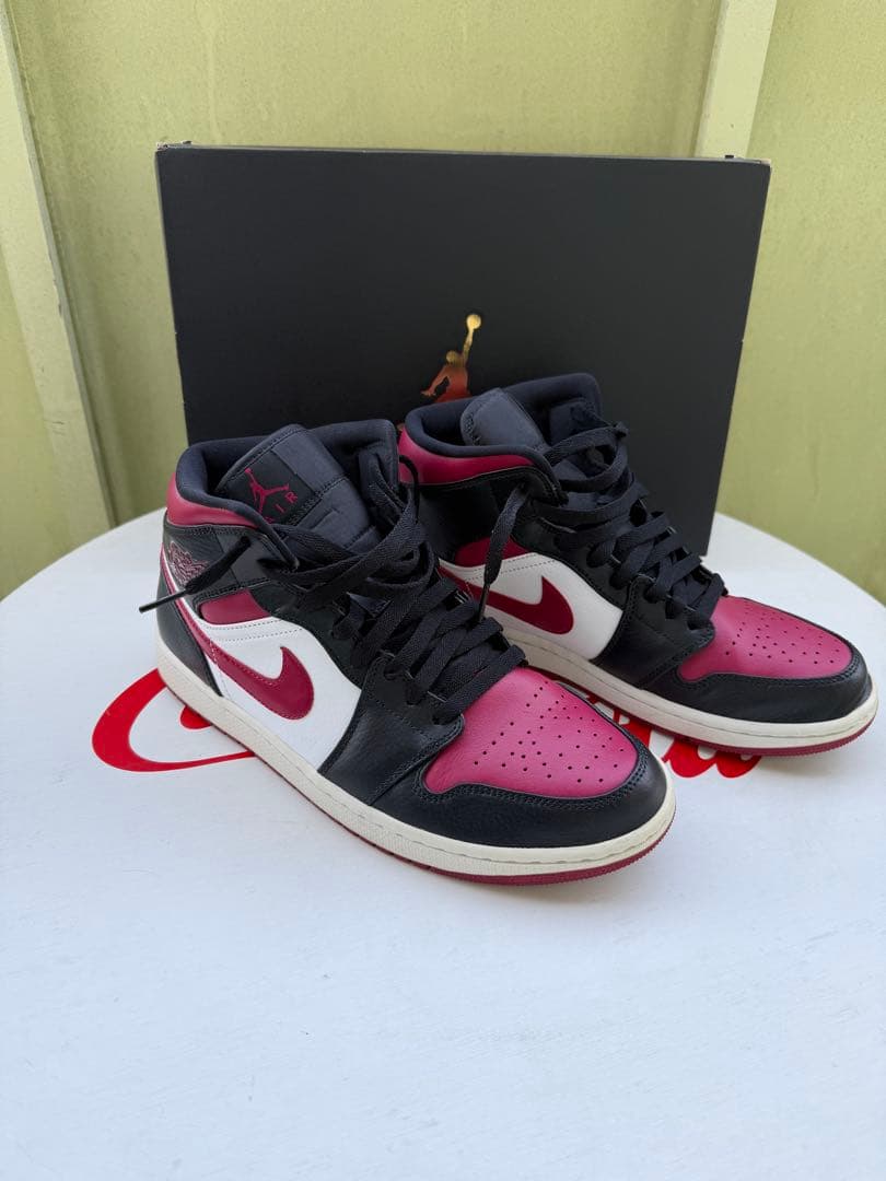 シューズ(男性用) NIKE AIR JORDAN 1 MID \"BLACK/RED/ WHITE\"