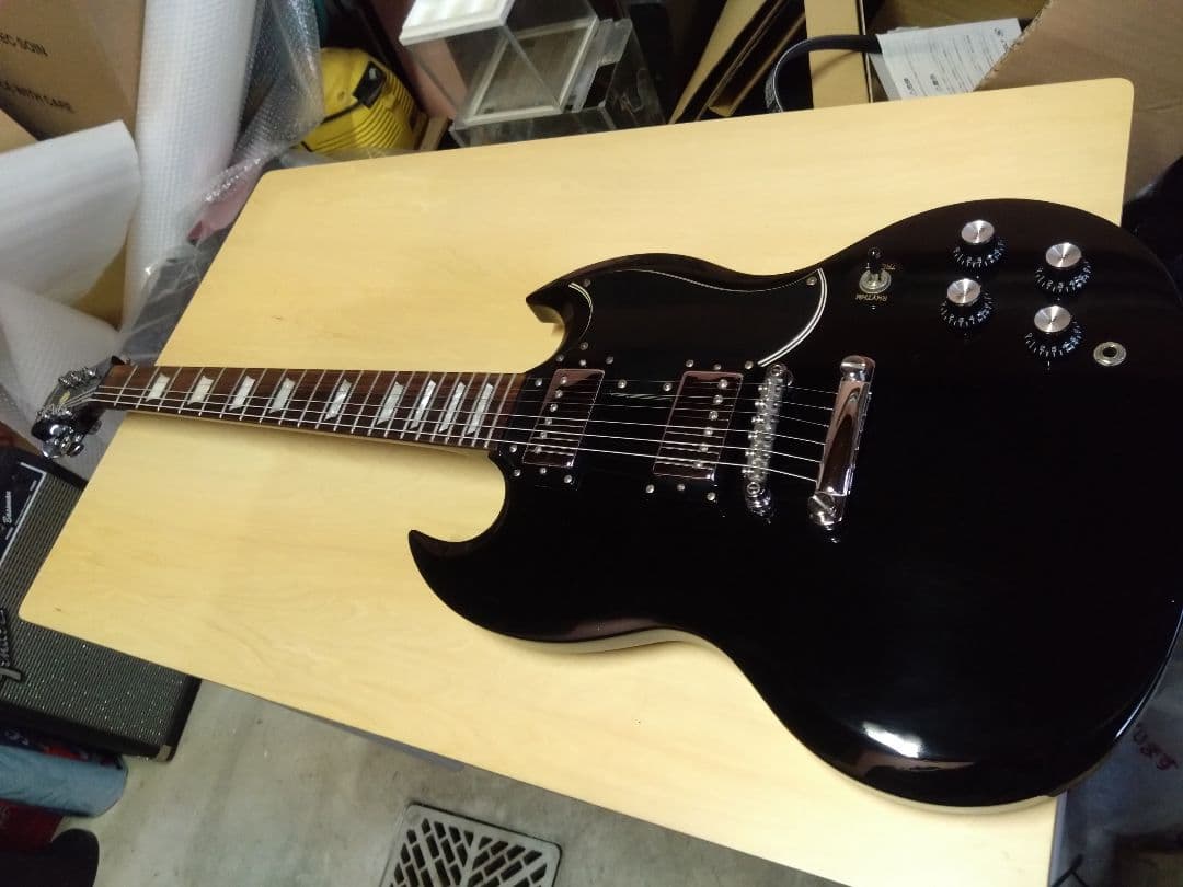 ギター Epiphone SG G400
