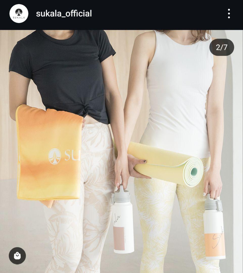 【SUKALA】カップ付きTシャツ＆レギンスセットアップ M