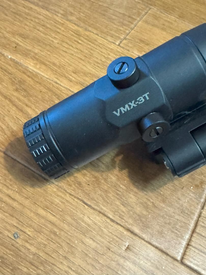 実物 Vortex VMX-3T Magnifier 3倍マグニファイア