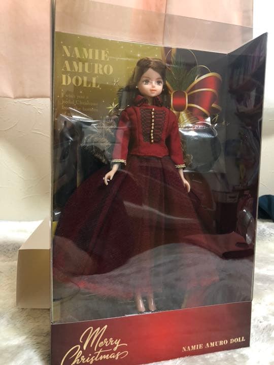 NAMIE AMURO DOLL Finally～ RED 【新品】