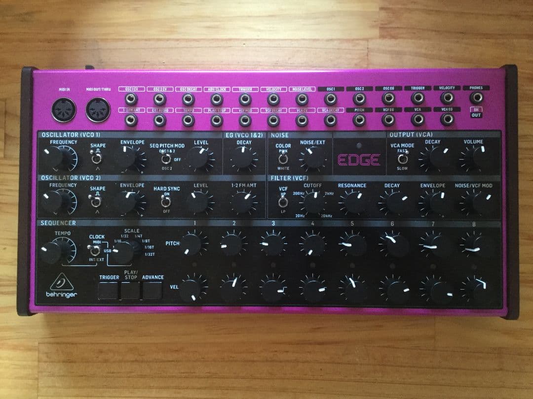 behringer EDGE アナログシンセサイザー