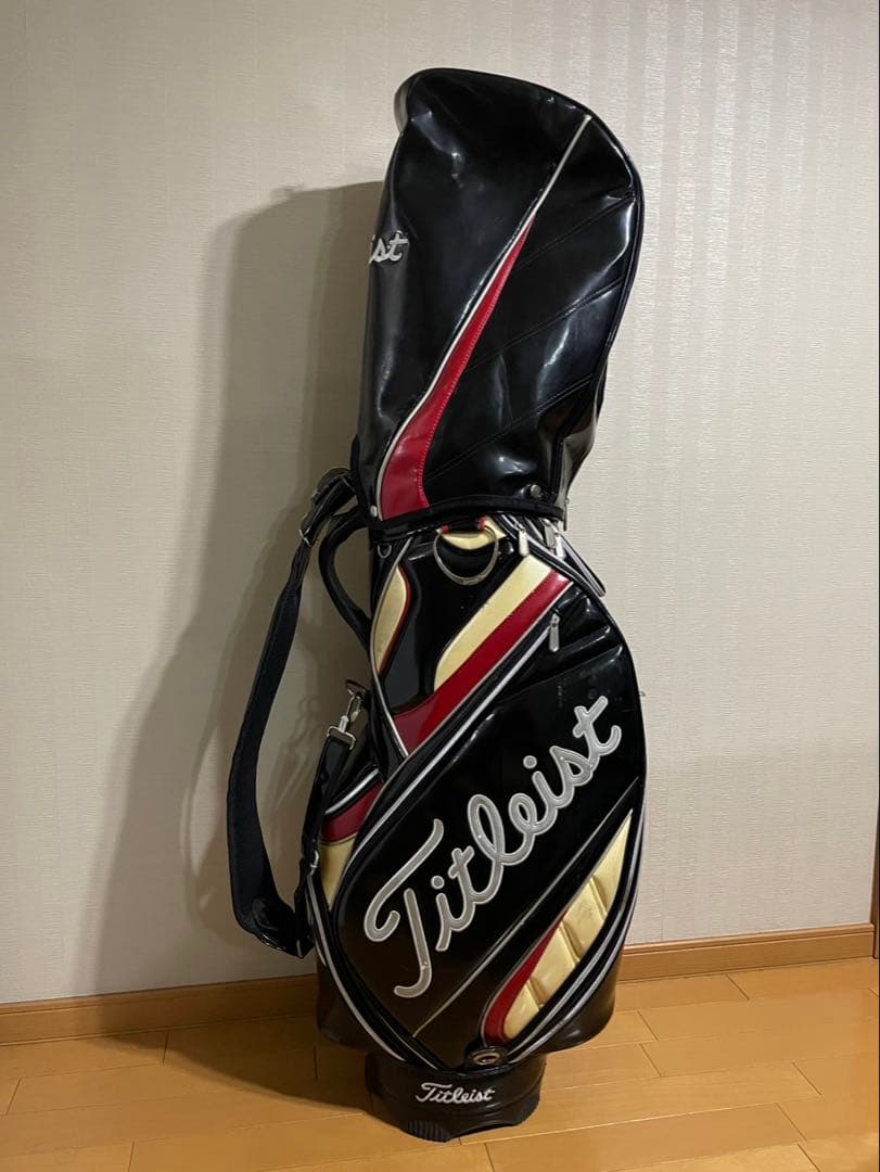 Titleist キャディバッグ 黒赤白 ストライプ