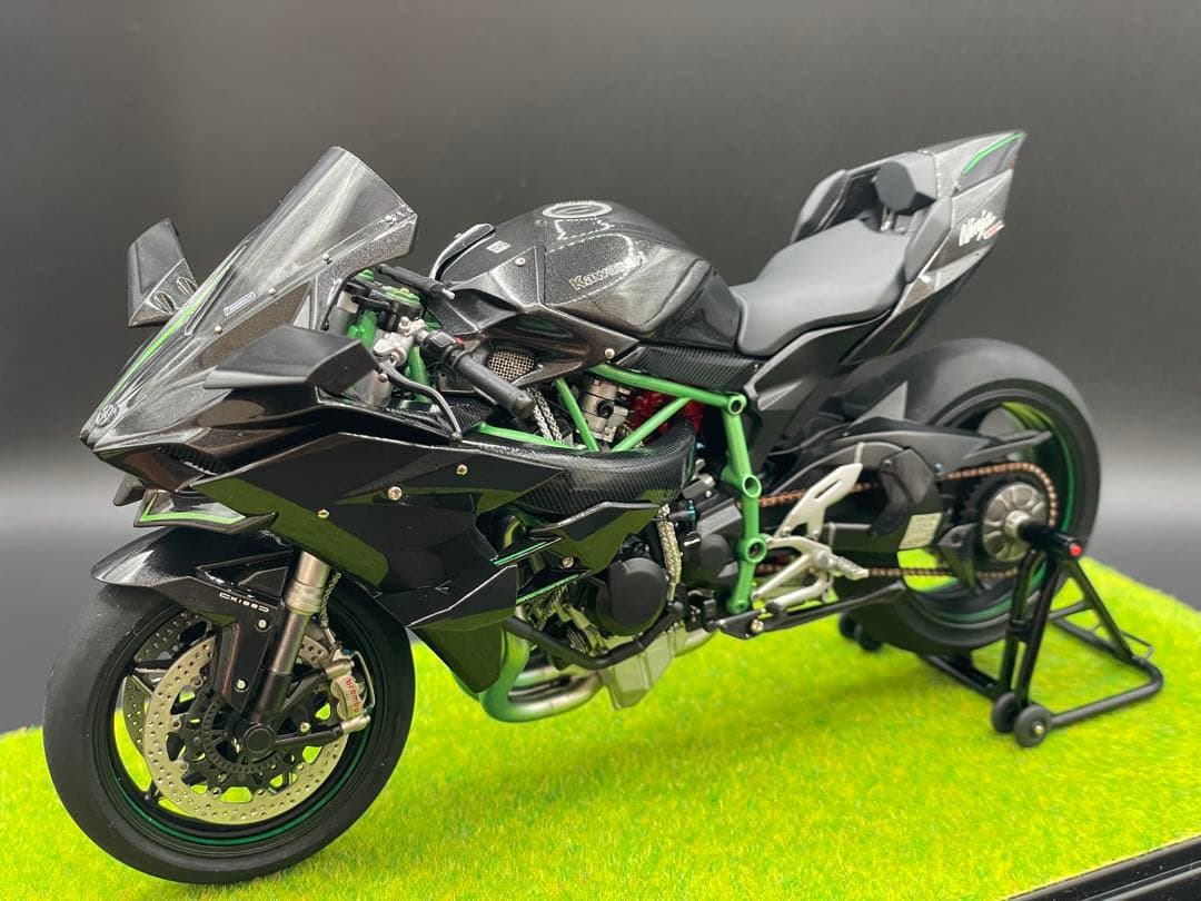 TAMIYA製　Kawasaki Ninja H2R. 1/12 完成品
