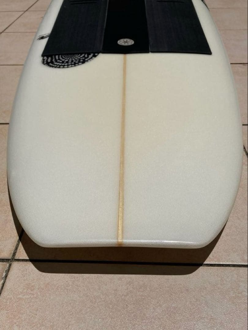 【送料込】JUSTICE surfboard BARRACUDA 5’2″