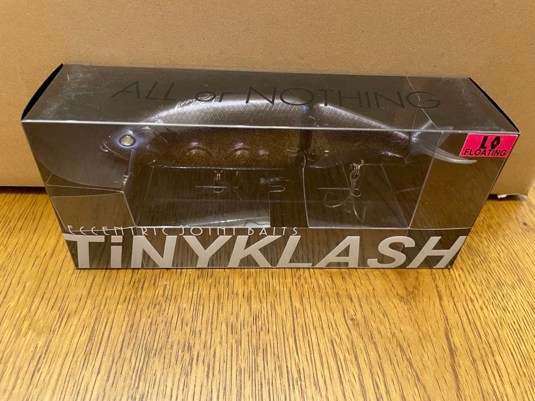 タイニークラッシュTiNYKLASH NEWMOONBITE ニュームーン
