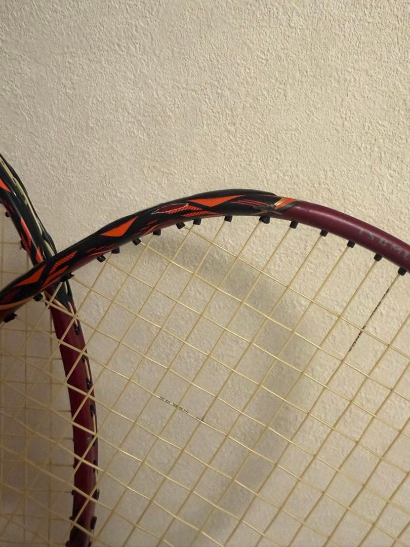 YONEX ボルトリック VOLTRIC 80E-tune 4UG5 2本セット