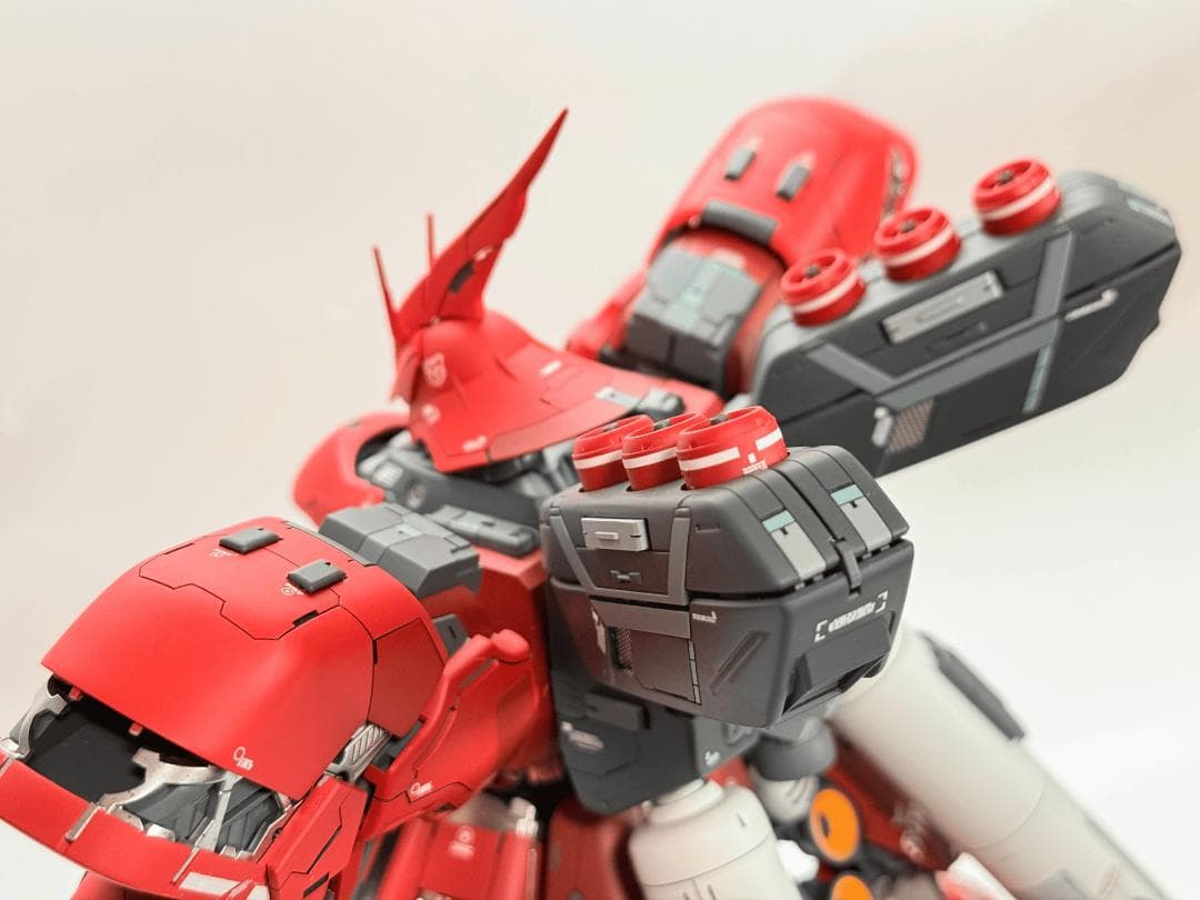 MG 1/100 MSN-04 SAZABI Ver.Ka 全塗装 改修済み