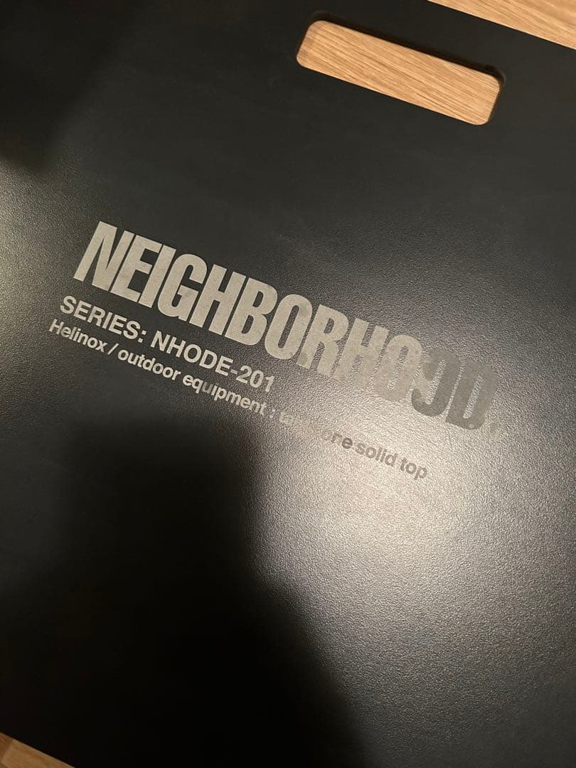 neighborhood × helnox タクティカルテーブル