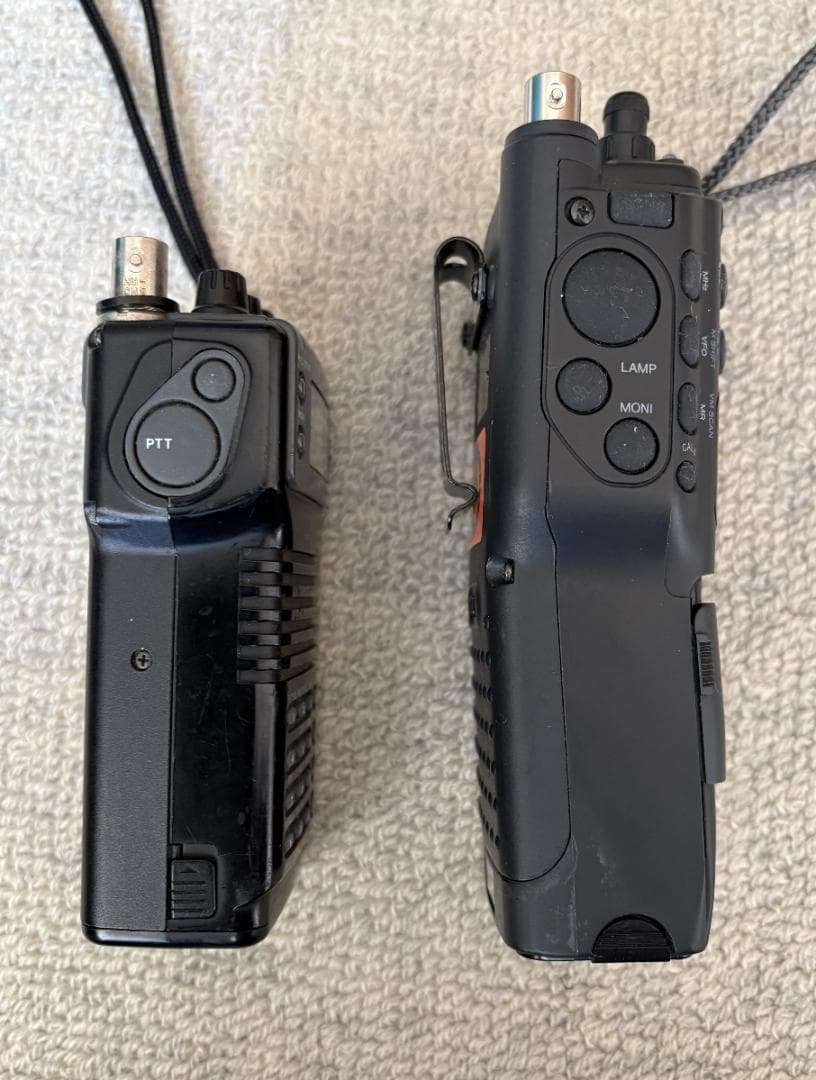 KENWOOD TH-78 & ICOM IC-2STトランシーバー2台他付属品