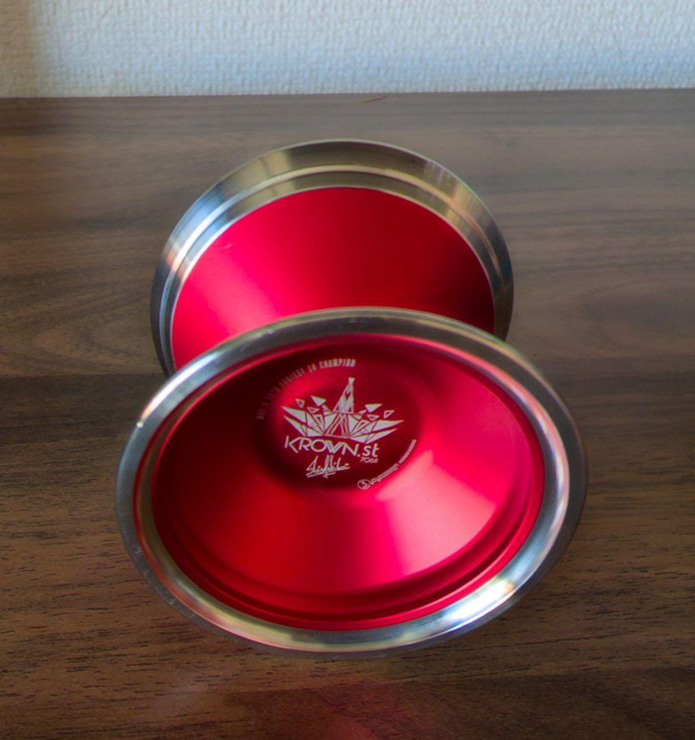 c3yoyodesign　KROWN st. 7068 レッド