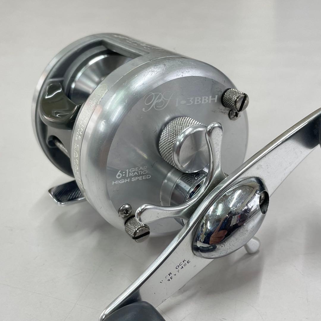 リール PFLUEGER SUPREME 1-3BBH