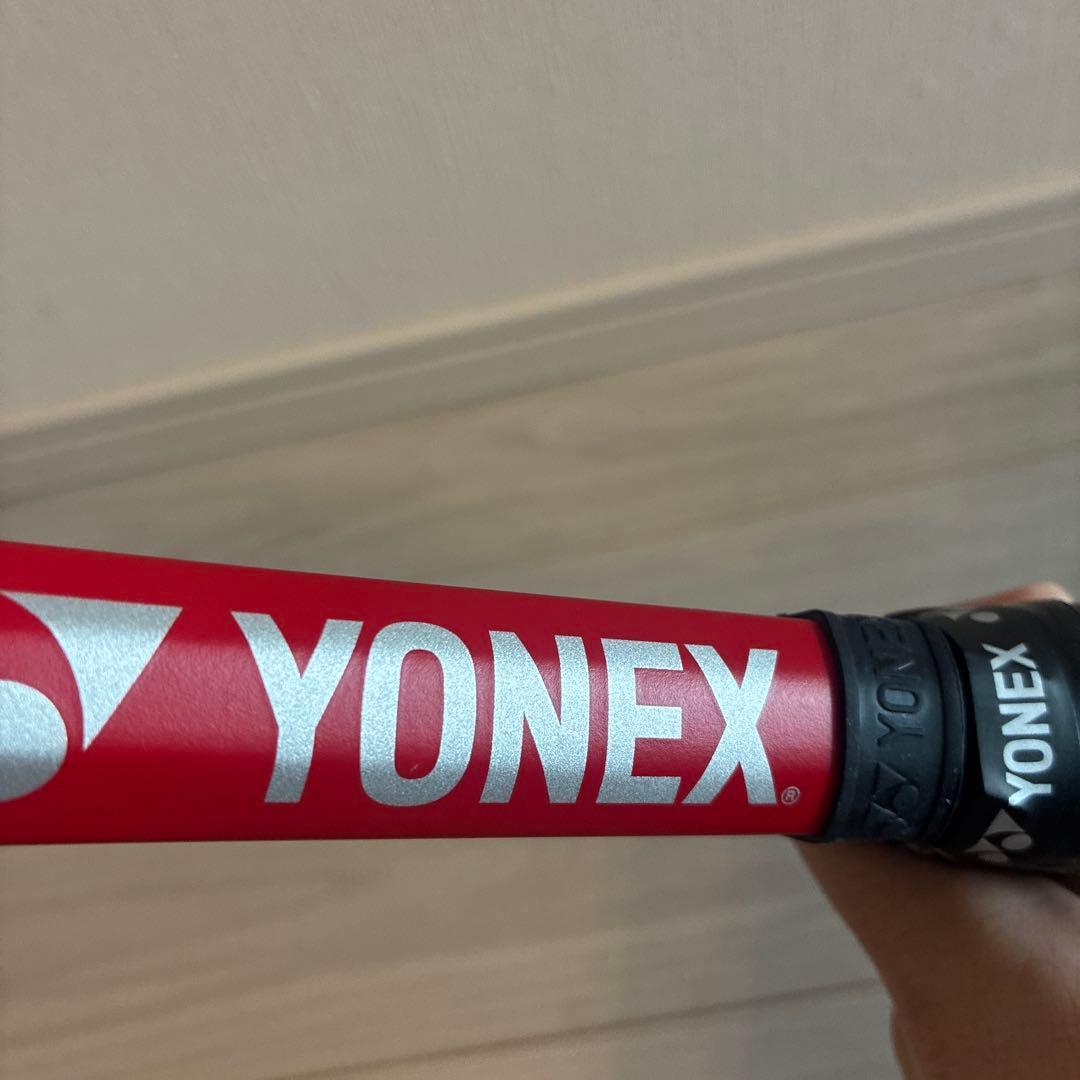 YONEX Vcore（100inch、300g、バランス320mm）