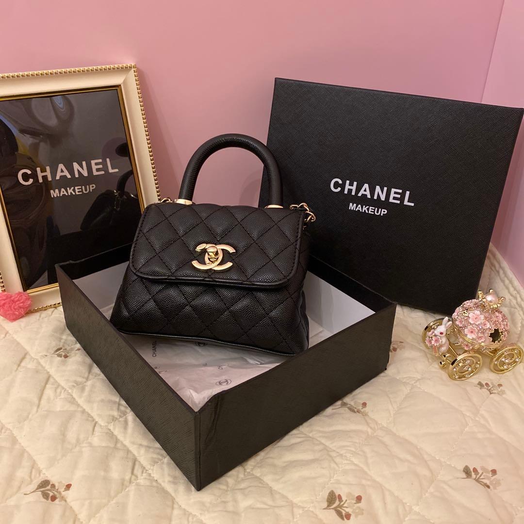 y*y様 CHANEL ノベルティ キルティング　チェーンバッグ