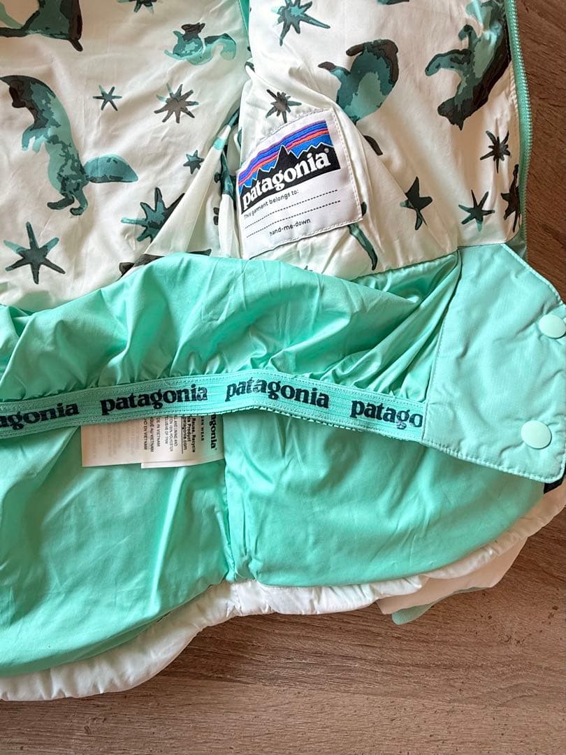 patagonia 子ども用スキーウェア 上下セット