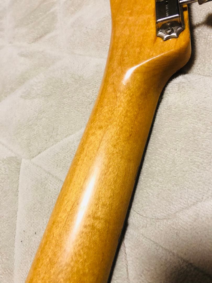 る*る様 1/28までFender USA American Vintage 1