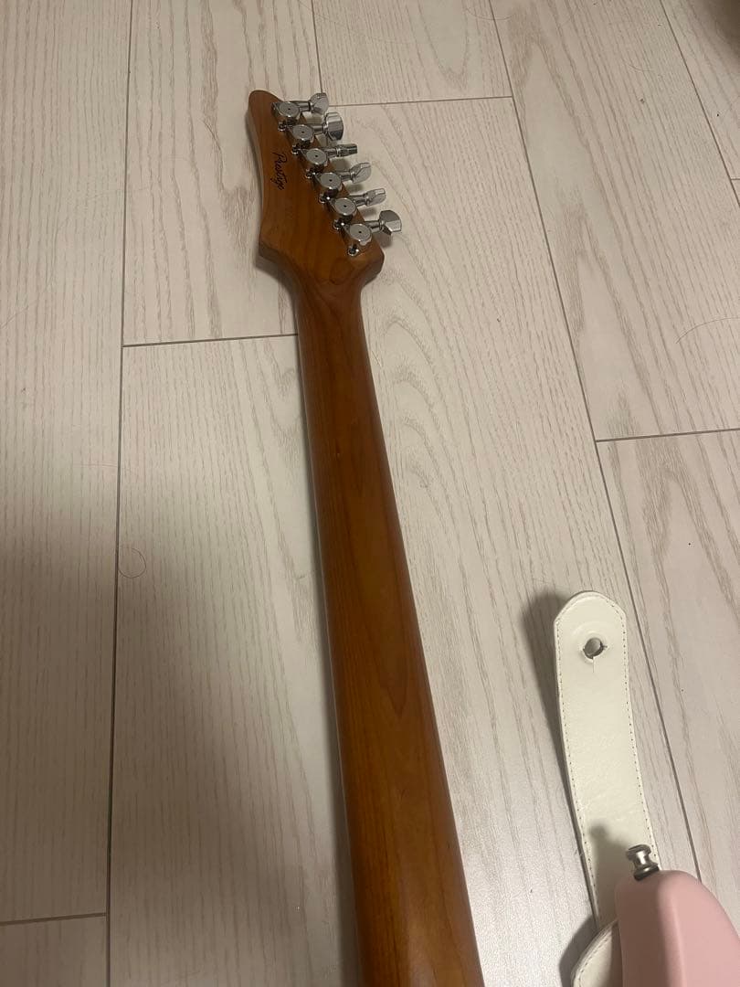 希少ibanezAZ2402限定色ピンク エレキギター