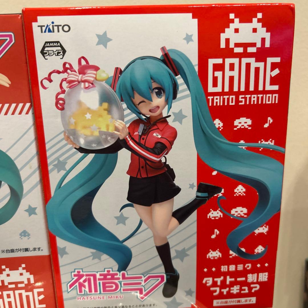 初音ミク タイトー制服フィギュア 2種