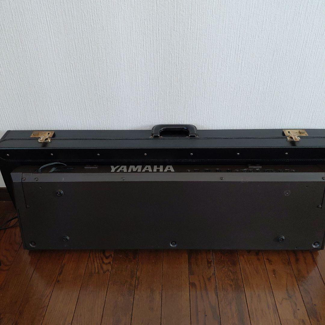 YAMAHA DX21 シンセサイザー　純正ケース付き