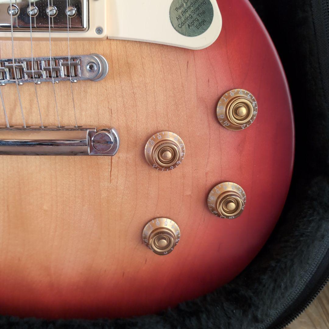 ギター Gibson Les Paul Tribute Satin Cherry Sun