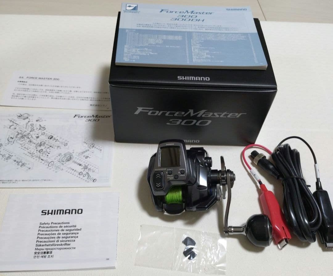 【美品】シマノ ForceMaster 300 電動リール ①