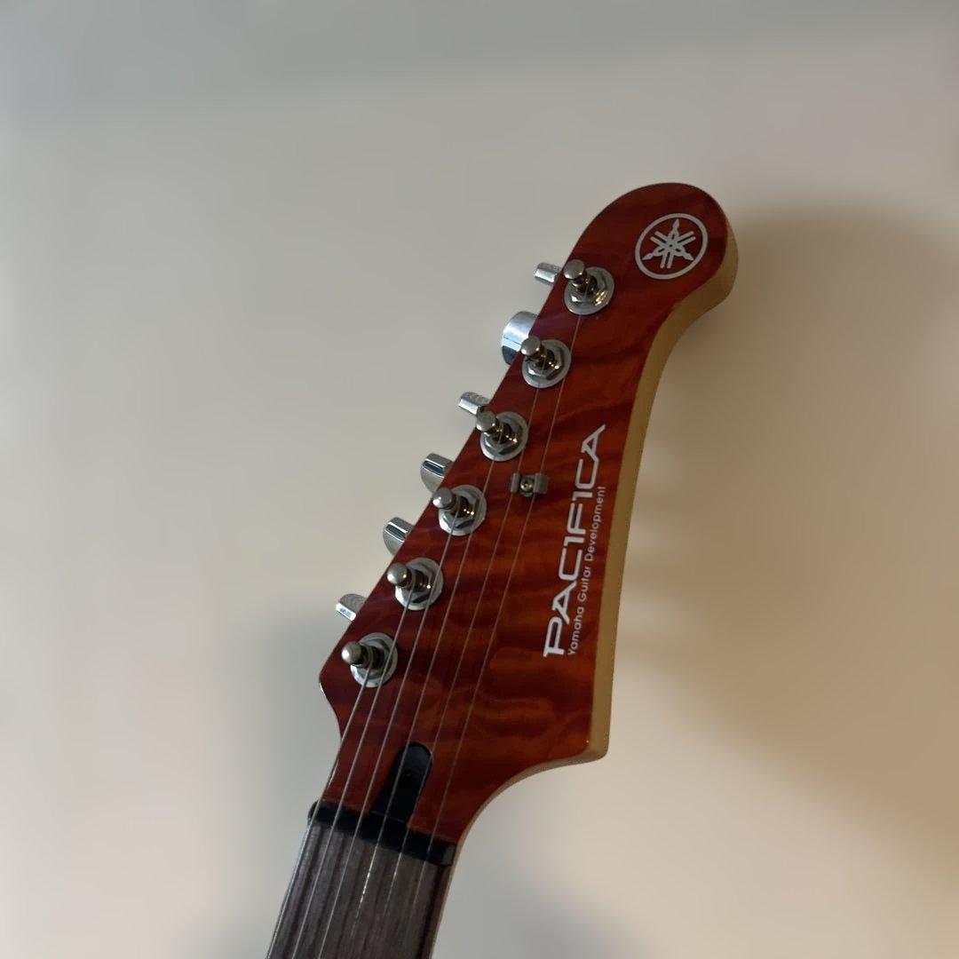 ギター YAMAHA PACIFICA212VQM