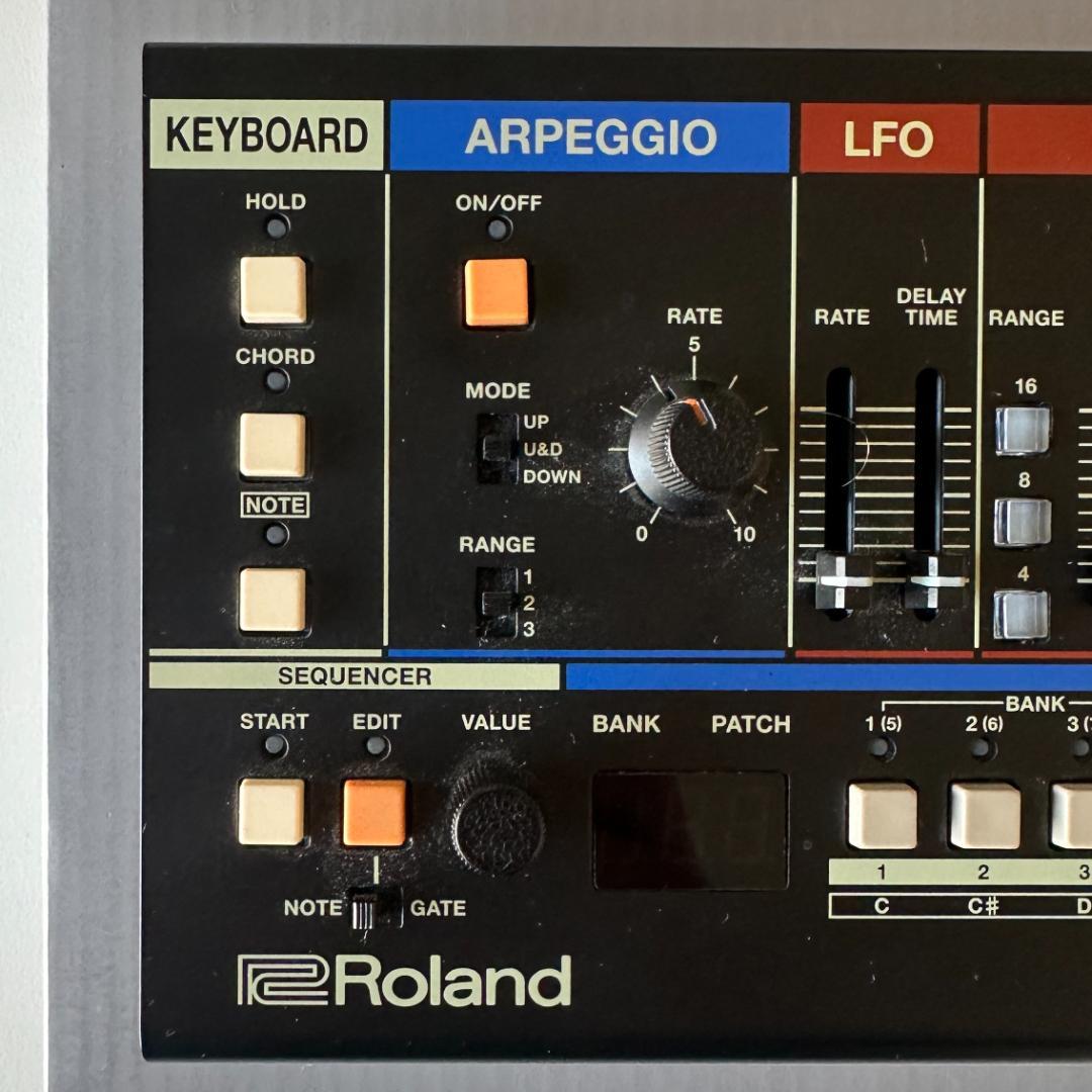 鍵盤楽器 Roland Boutique JU-06A