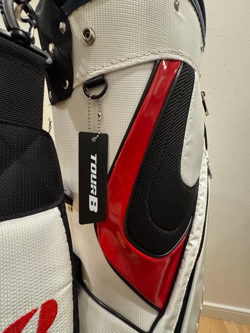 値下げ中！！TOUR B ゴルフバッグ・キャディバッグ