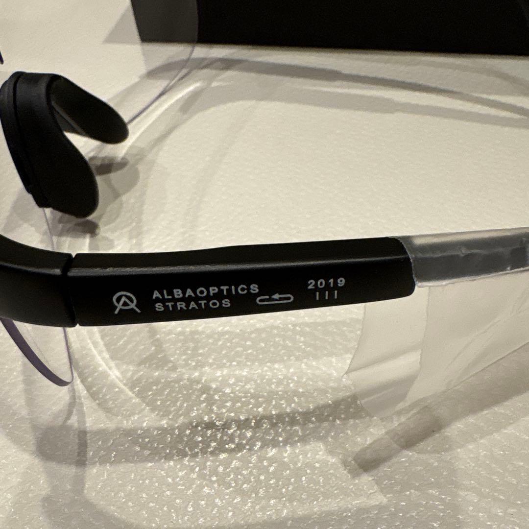 ALBAOPTICS STRATOS 調光レンズ