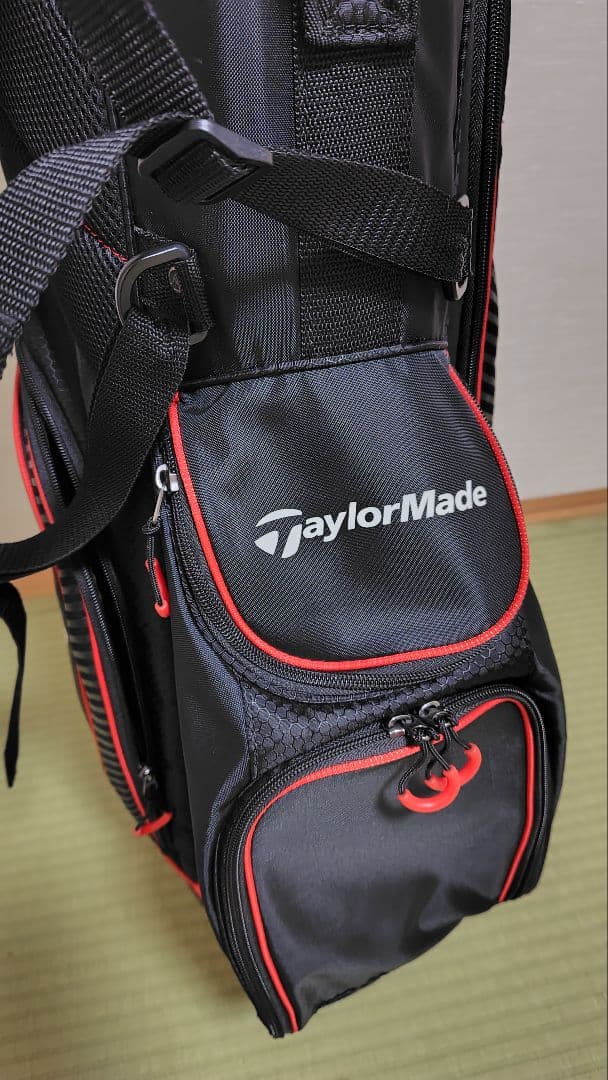 TaylorMade ゴルフバッグ スタンド付き ブラック/レッド