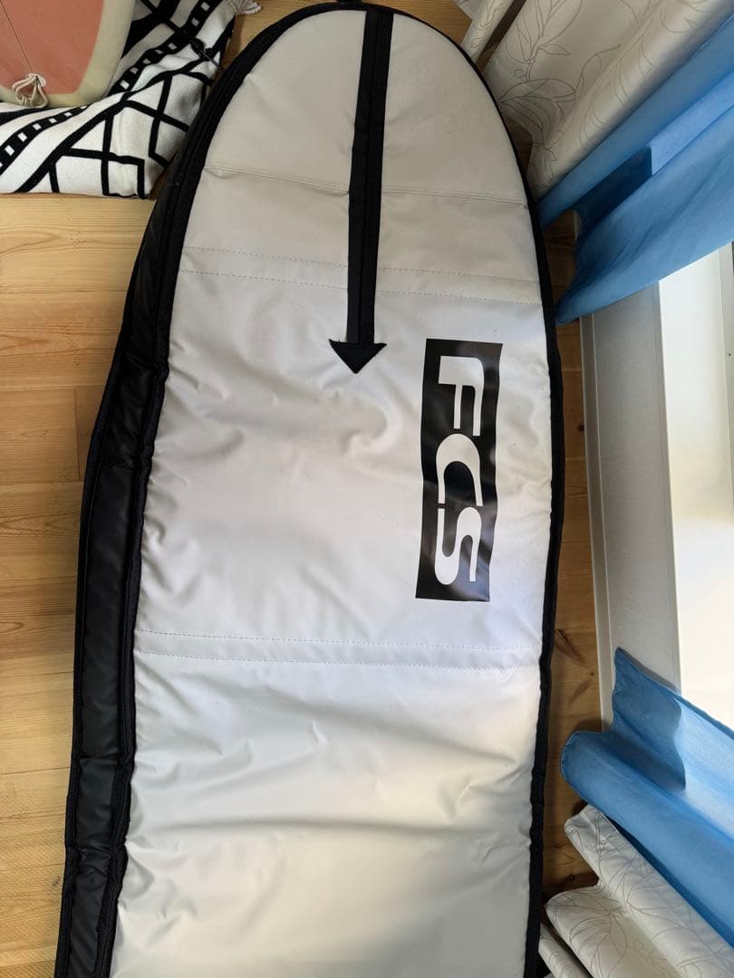 FCS サーフボードケース Funboard 7'0\"