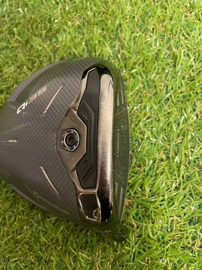 TaylorMade Qi35ドライバー 10.5度 ヘッド単品　カバー付属