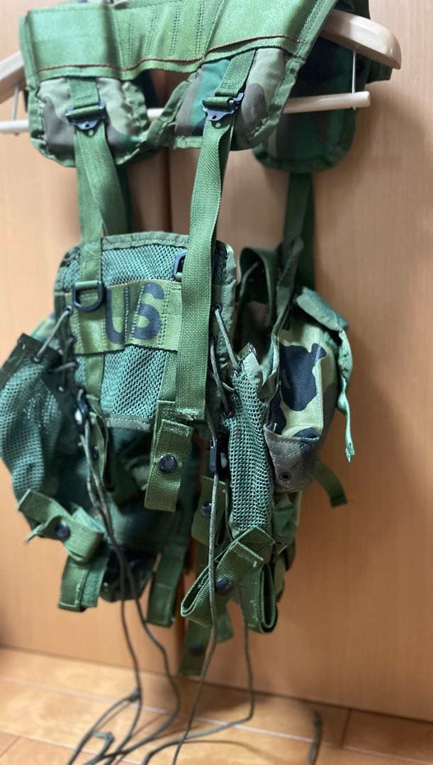 実物　米軍　タクティカルベストVEST ENHANCED TACTICAL
