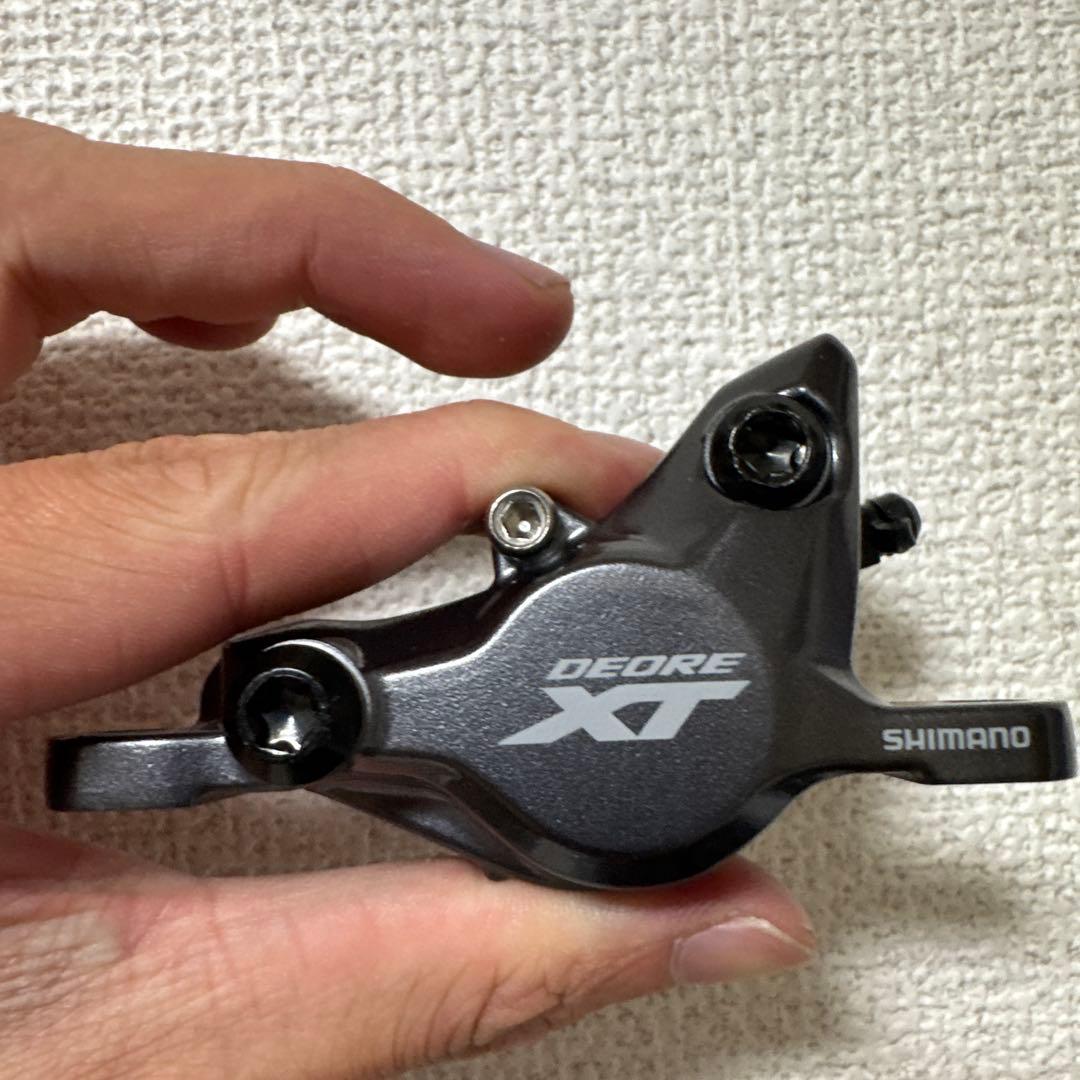 SHIMANO DEORE XT BR-M8100 ブレーキキャリパーセット