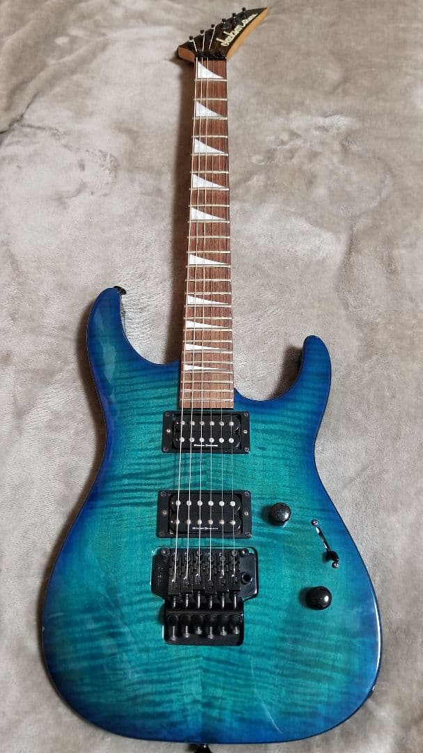 Jackson Stars DK-BN03 TBL日本製。フロイドローズタイプ