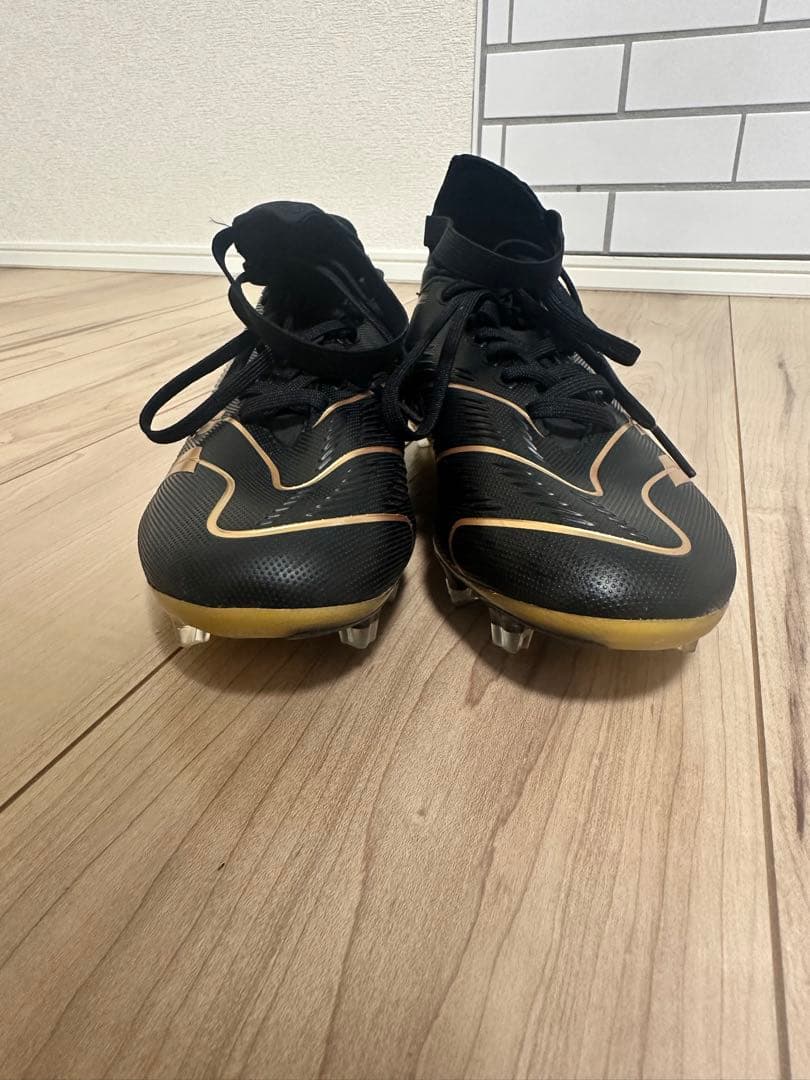 adidas Predator サッカーシューズ ブラック/ゴールド US5.5