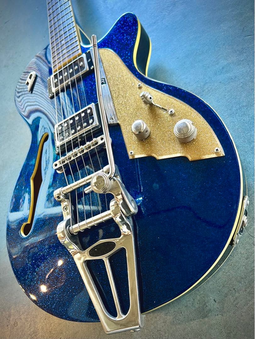 ギター Duesenberg Starplayer TV Blue Sparkle