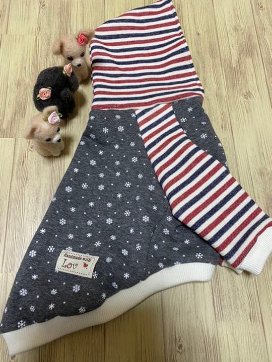 犬服  ラグランフード(Ｌ)   ꒡̈⃝Lily꒡̈⃝ハンドメイド