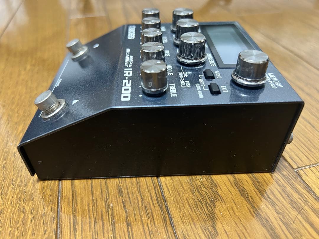 ギター BOSS IR-200