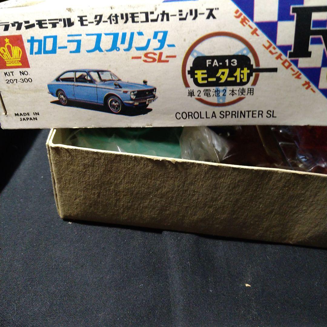 クラウンモデル　1/28 カローラ　スプリンター　リモコン