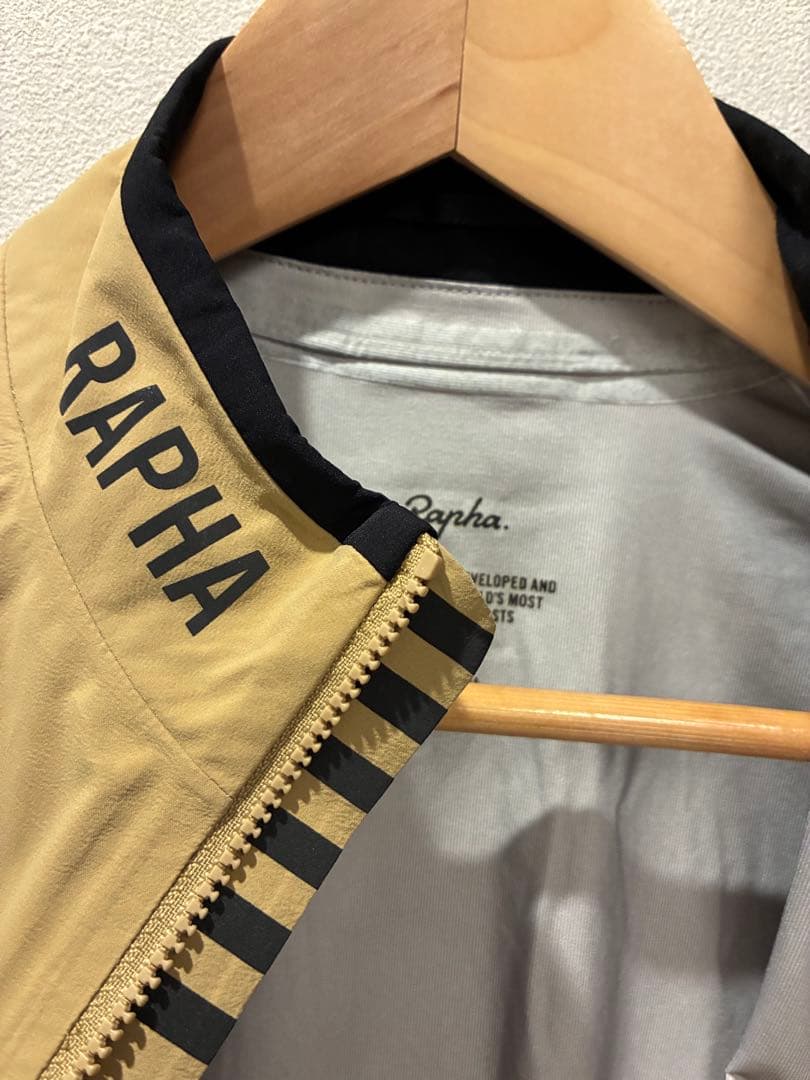 Rapha Pro Team Race Cape ラファ レースケープ M