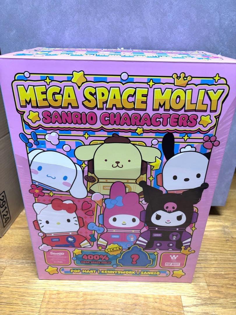 POPMART⭐︎MOLLY 400% サンリオ　ハンギョドン